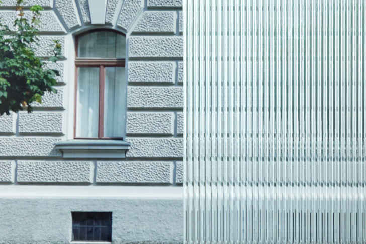 Two-Way Privacy: Reeded Glass Film – Contra Vision