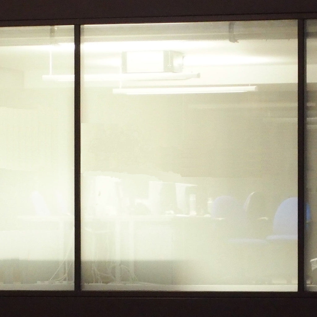 One-Way Privacy: Micro-Perforated Translucent – Contra Vision